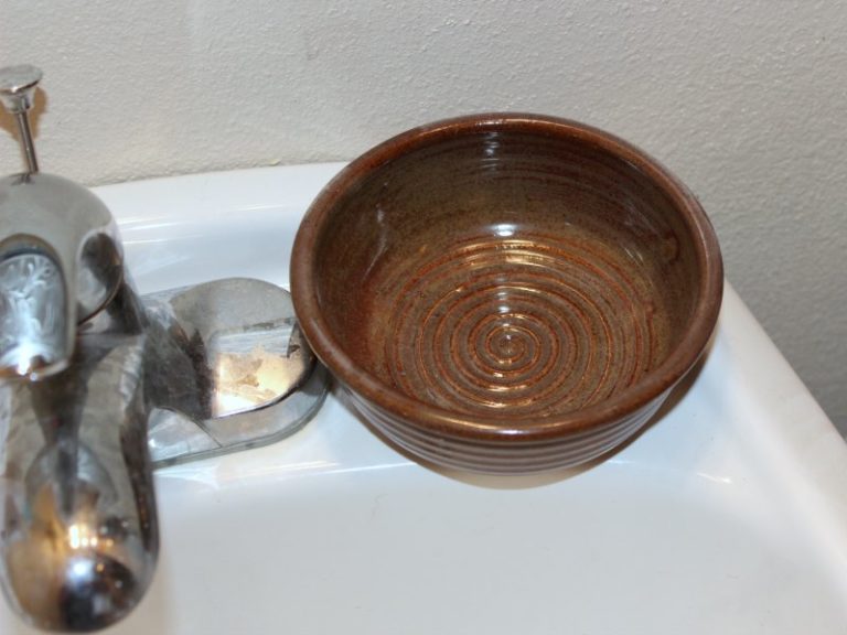 Shaving Mugs, Bowls, And Scuttles - What You Need To Know