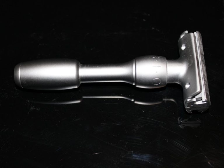 Best Butterfly Safety Razors [Modern Choices] - Sharpologist