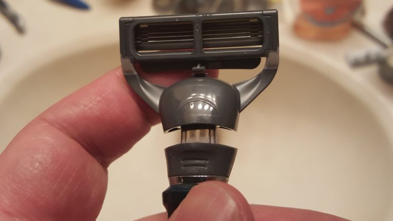 What You Need To Know About Harry’s Razors - Sharpologist