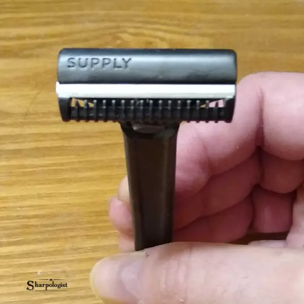 Double-Edge vs. Single-Edge Safety Razors - Sharpologist