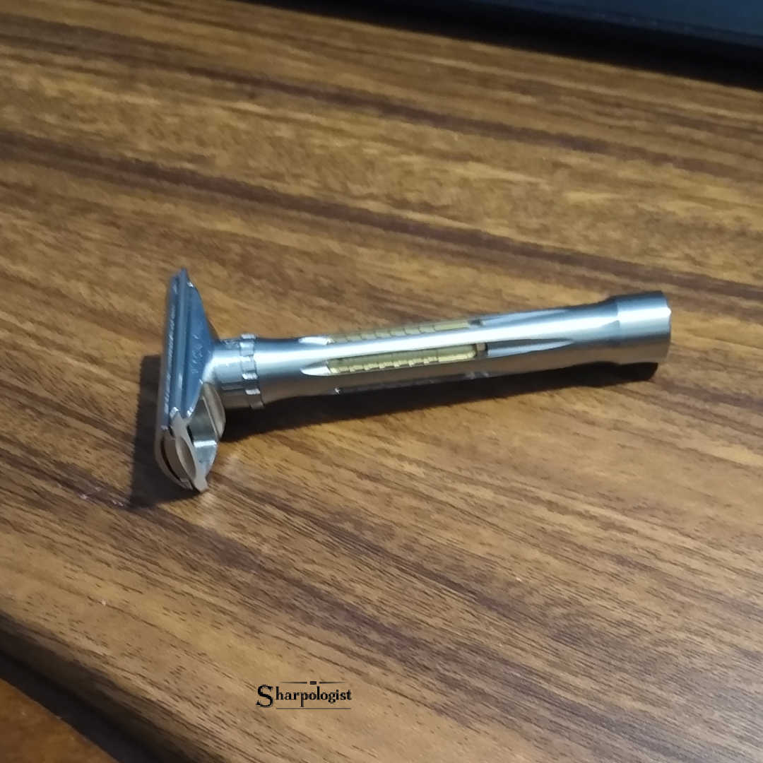 Blackland Osprey Adjustable Razor Review - Sharpologist