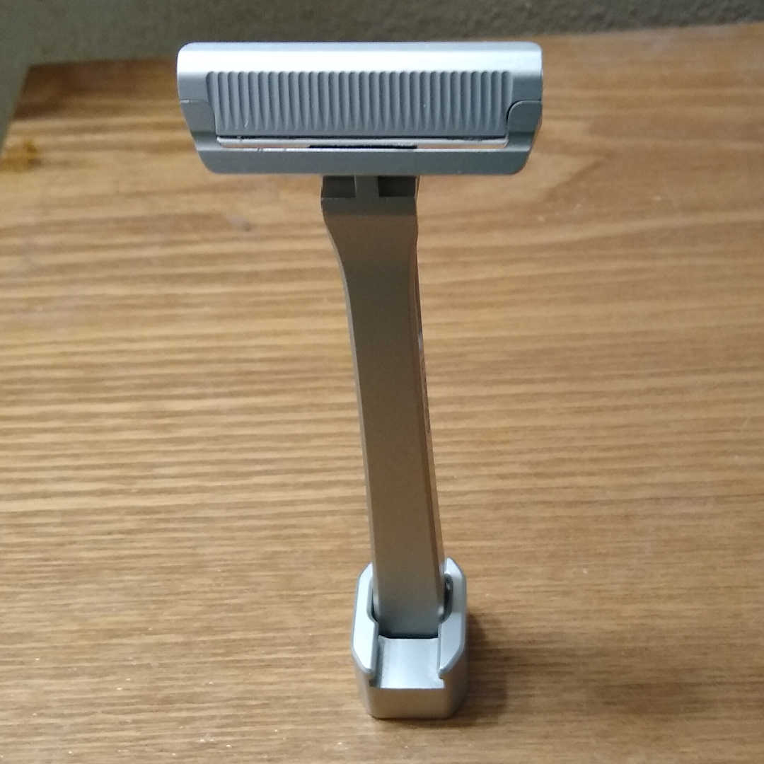 Best Single Blade Razors With A Pivot? - Sharpologist