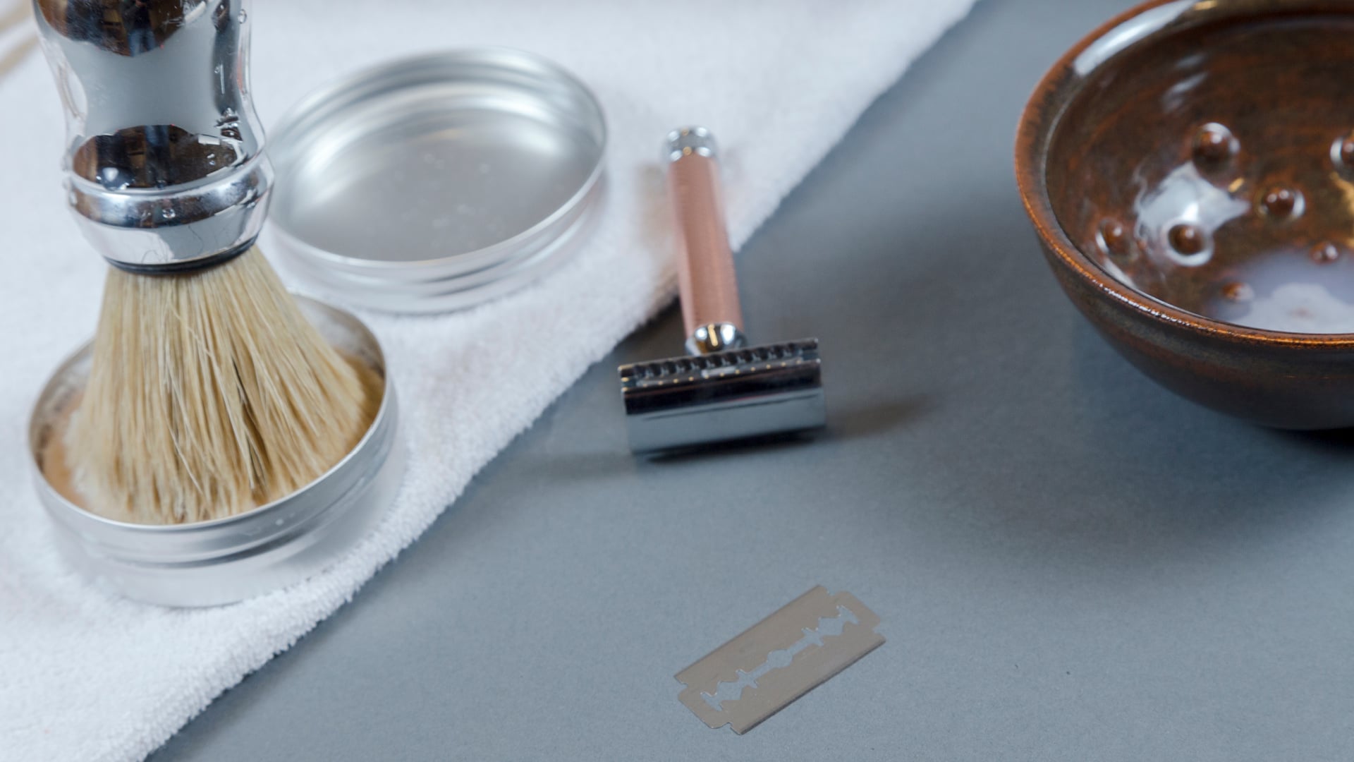 Shaving Pressure: The Hidden Cause of Irritation and Bad Shaves